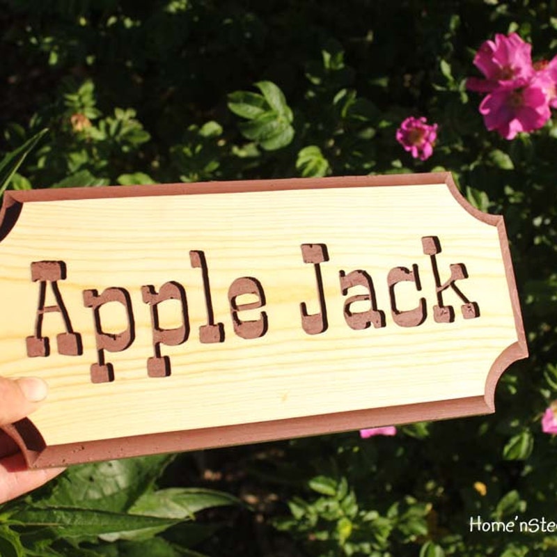 Stall Name Plate - Etsy