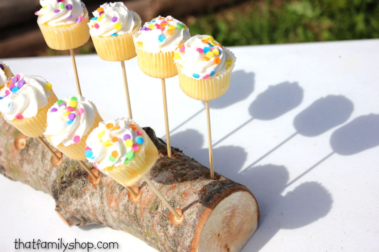 18 Cake Pop Holder Log, Rustic Party Cake Stand Display, Party Decor ...