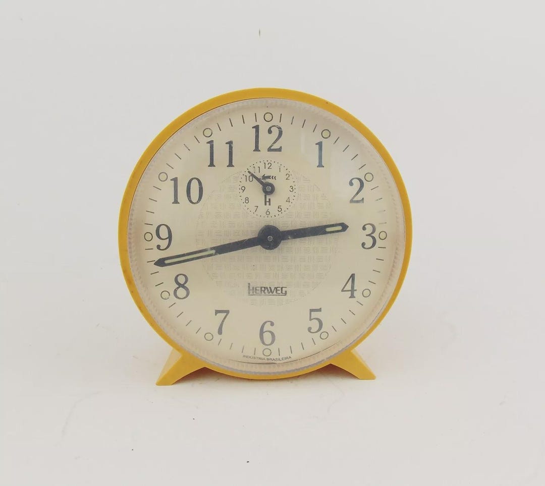 Vintage 1980s Alarm Clock HERWEG Brasil Yellow Table Desk Clock - Etsy