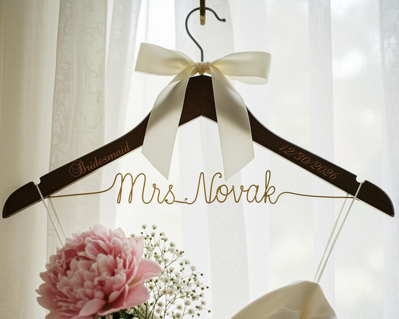 Personalized Wedding Dress Hanger | Custom Bride & Bridesmaid Hanger ...