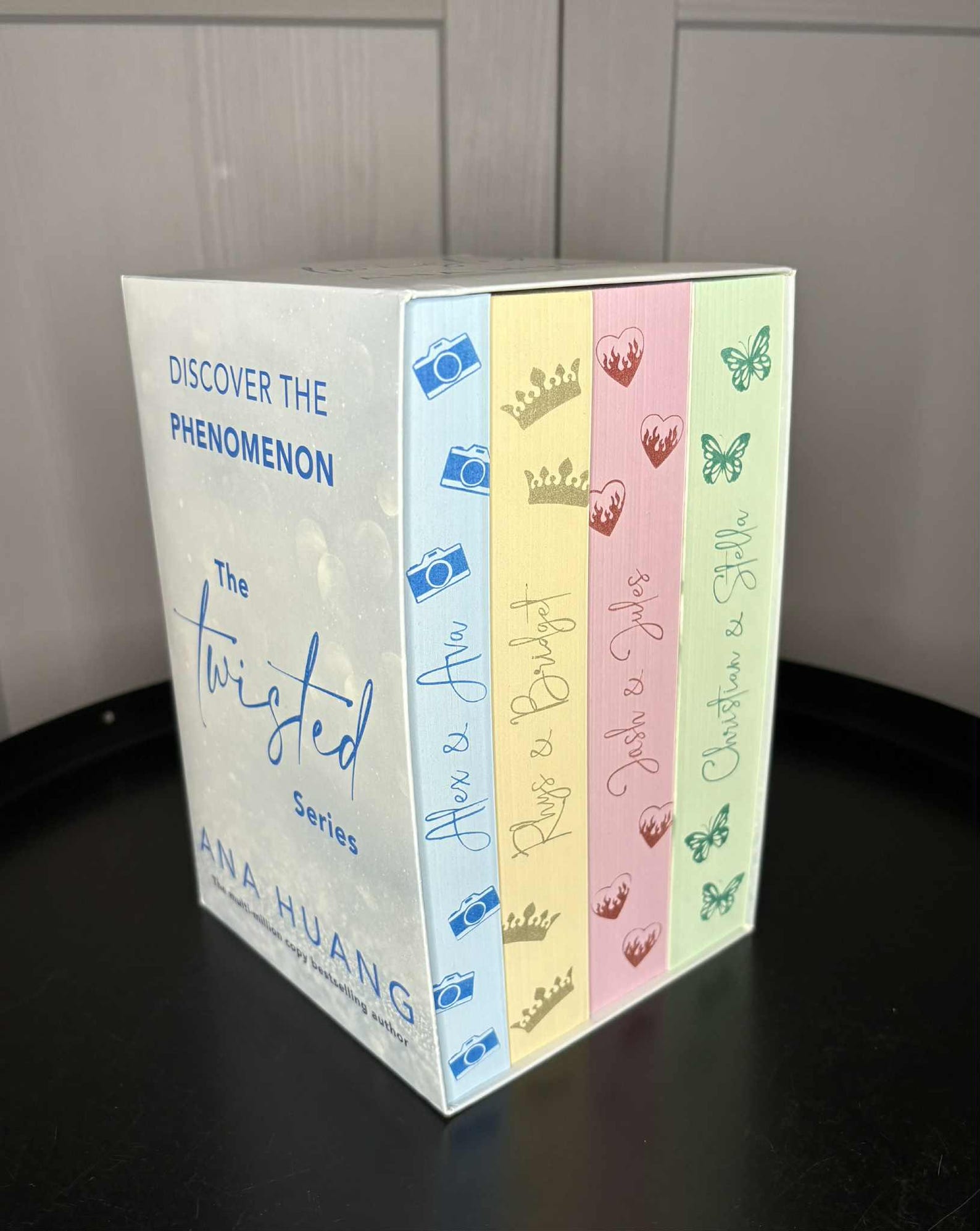 The Twisted Series by Ana Huang: Hand-sprayed Edges UK Paperbacks ...