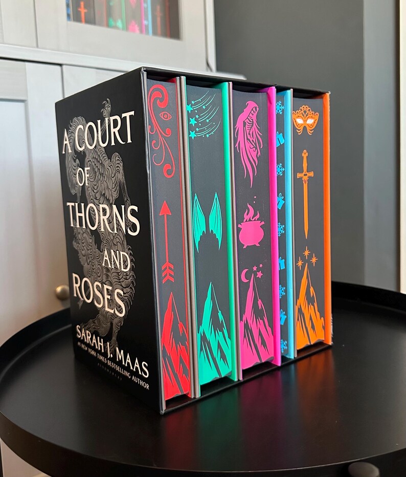 ACOTAR UK Hardback Box Set by Sarah J Maas With Custom Sprayed Edges - Etsy