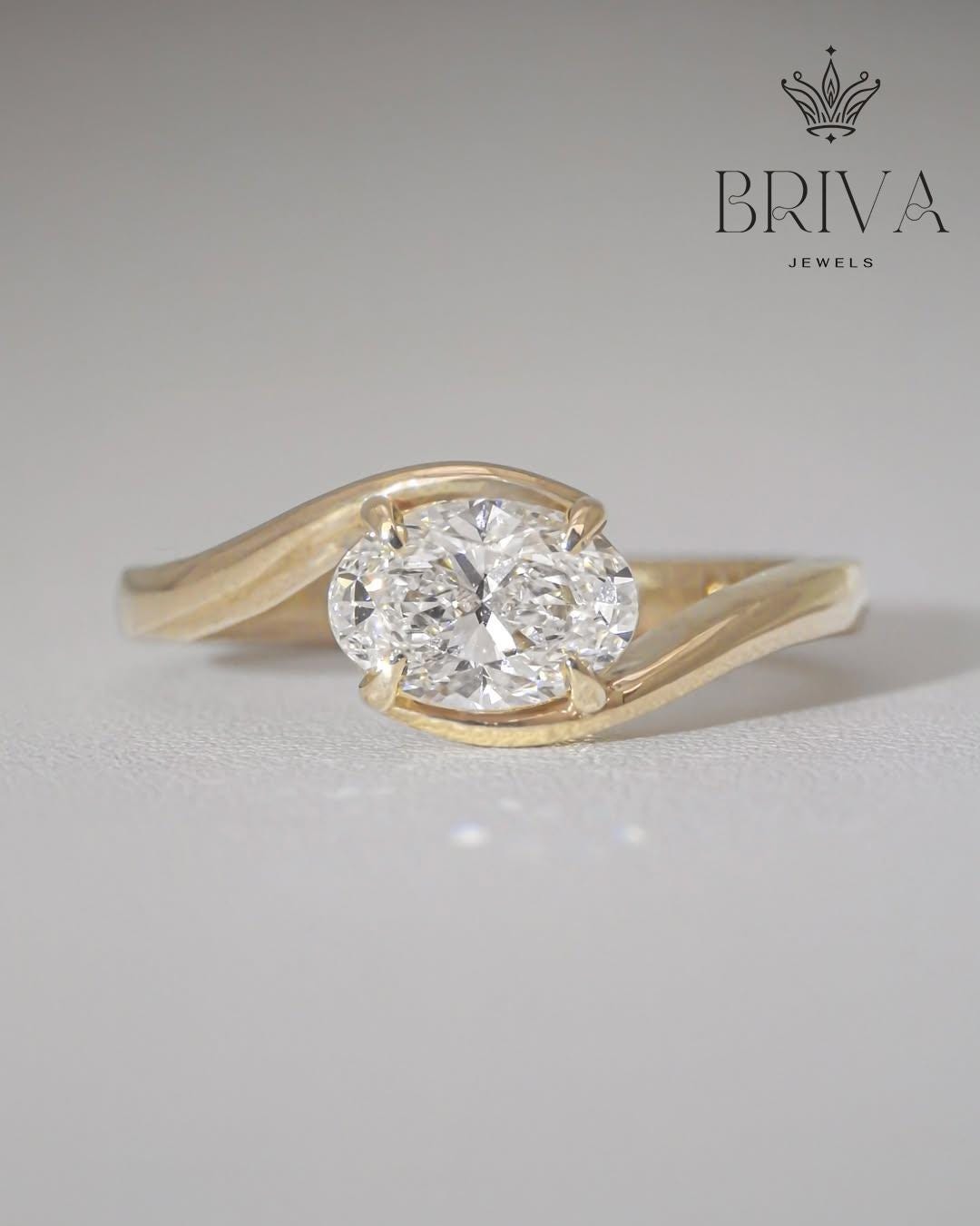 1.5 CT Oval Cut East West Ring | Solitaire Moissanite Engagement Ring ...