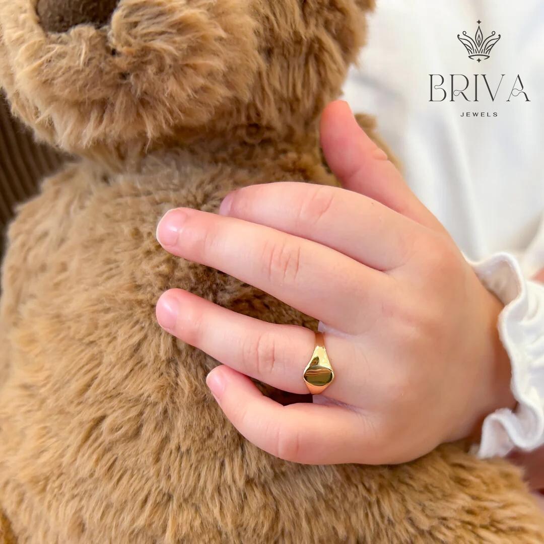 Kids Gold Oval Signet Ring in 14K Yellow Gold | Customizable Engravable ...
