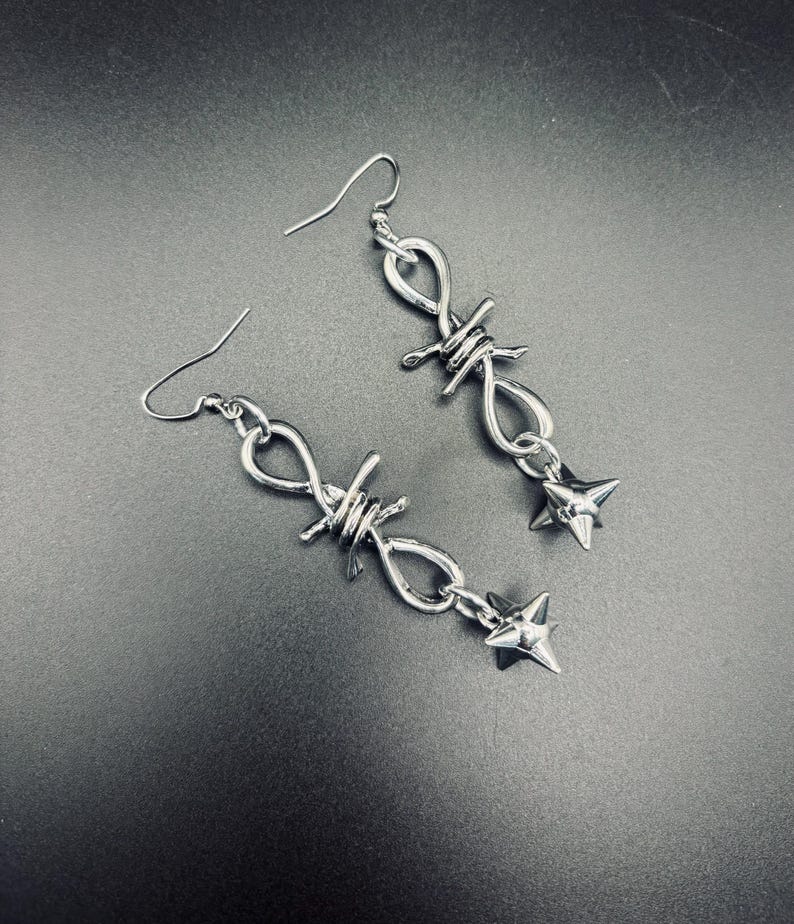 Barbed Wire Heart Chainmaille Earrings • Gothic Punk Spiked Industrial ...