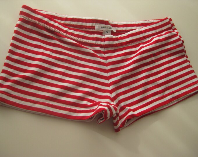 Red and White Striped Short Shorts Great Roller Derby Shorts Size Large ...