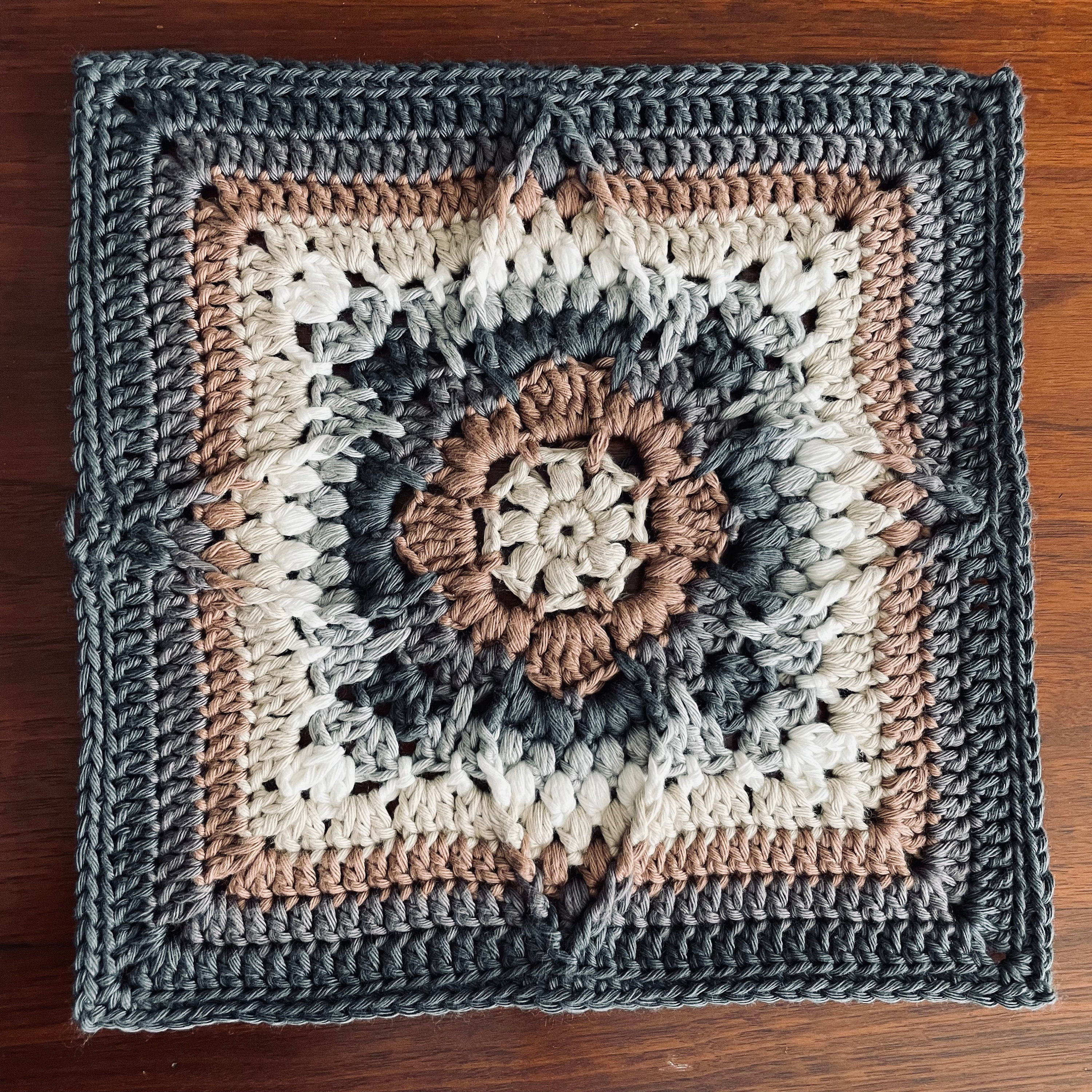 Avalon Granny Square Crochet Pattern PDF - Etsy