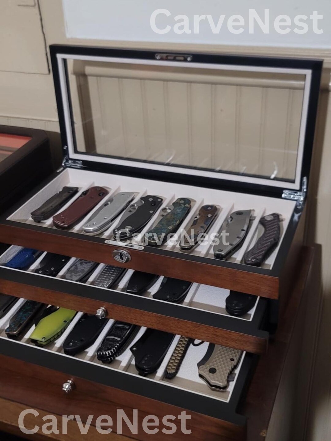 Wooden Pocket Knife Display Case With Walnut Finish | Knife Display Dox ...