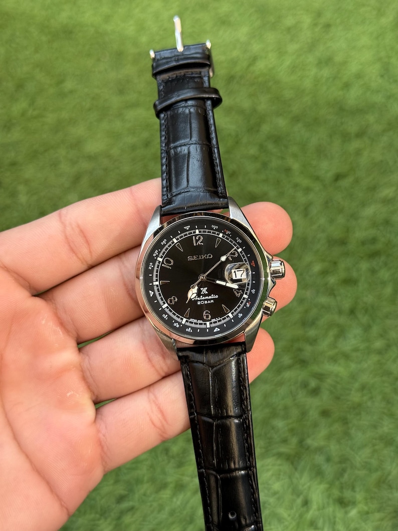 Seiko Alpinist Automatic Mod Watch: Black Dial, 20 Bar, Japan Made - Etsy
