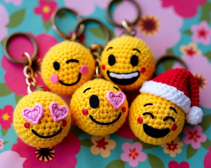 Crochet Emoji Amigurumi Pattern, Set of 5 Cute Emoji Tutorial, Smiley ...