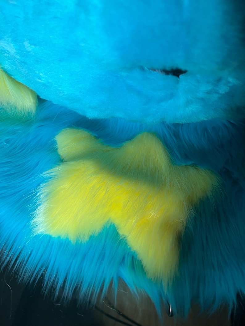 Premade Alien Fursuit Head, Furry, Fursona, Fursuit, Alien, Fur ...