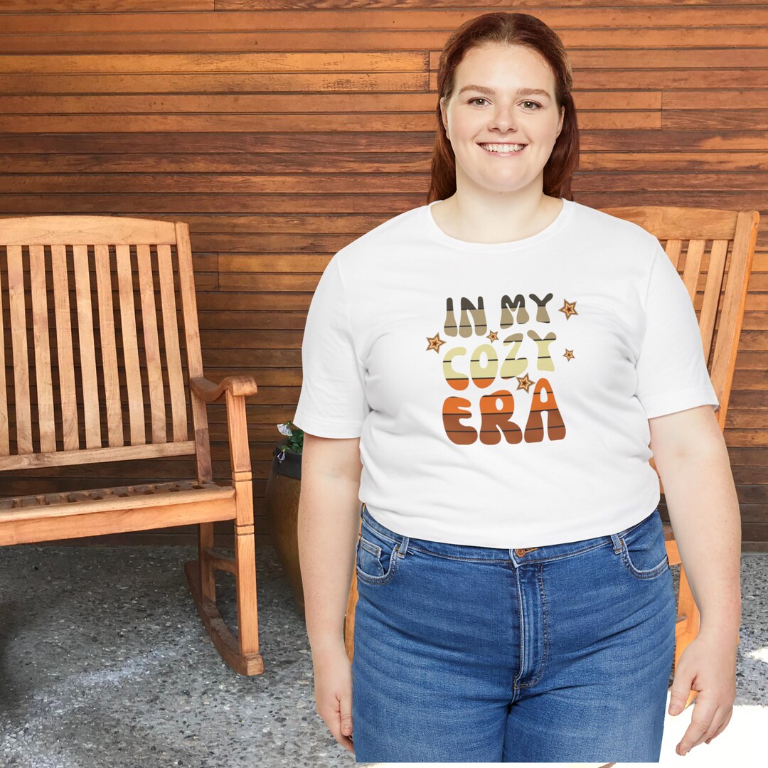 Retro Cozy Era Unisex Tee, 70s Font Shirt, Vintage Vibe T-shirt, Groovy ...