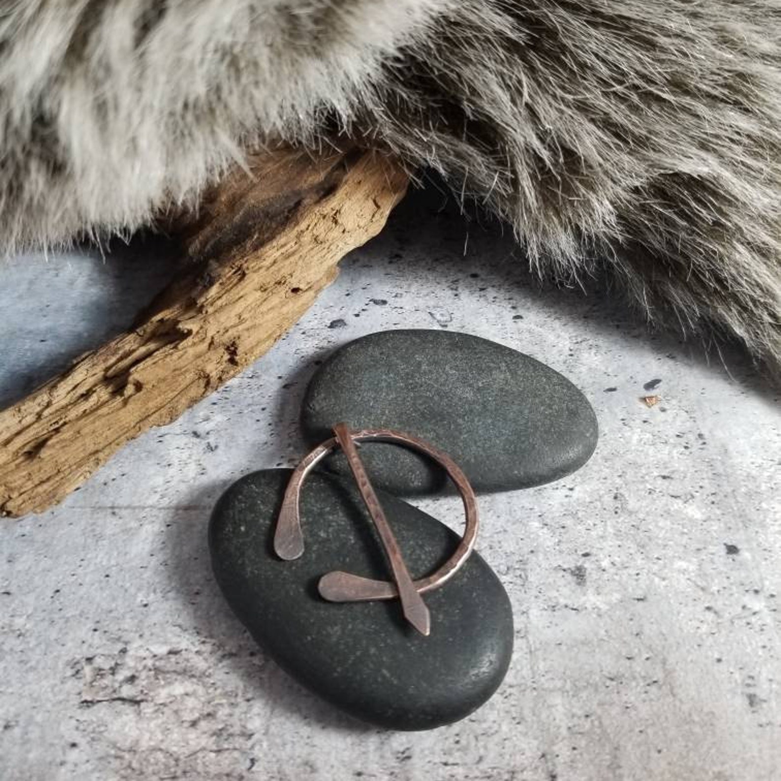 Handforged Copper Penannular Shawl Pin Copper Cloak Pin - Etsy Canada