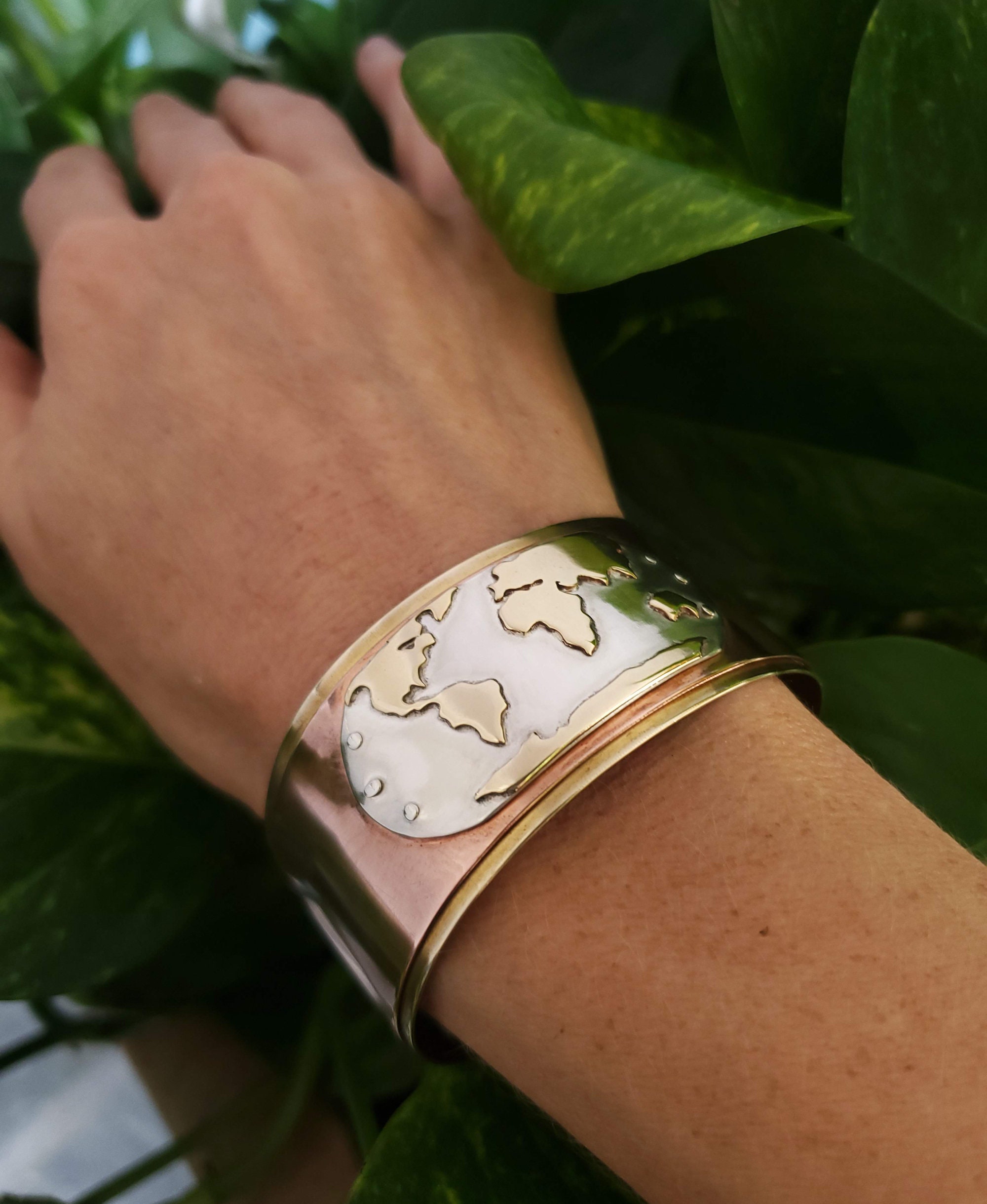 Globe/world Cuff Bracelet - Etsy