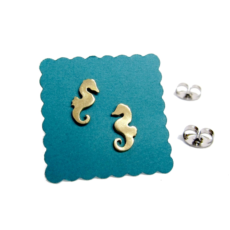 Tiny Seahorse Stud Earrings - Etsy