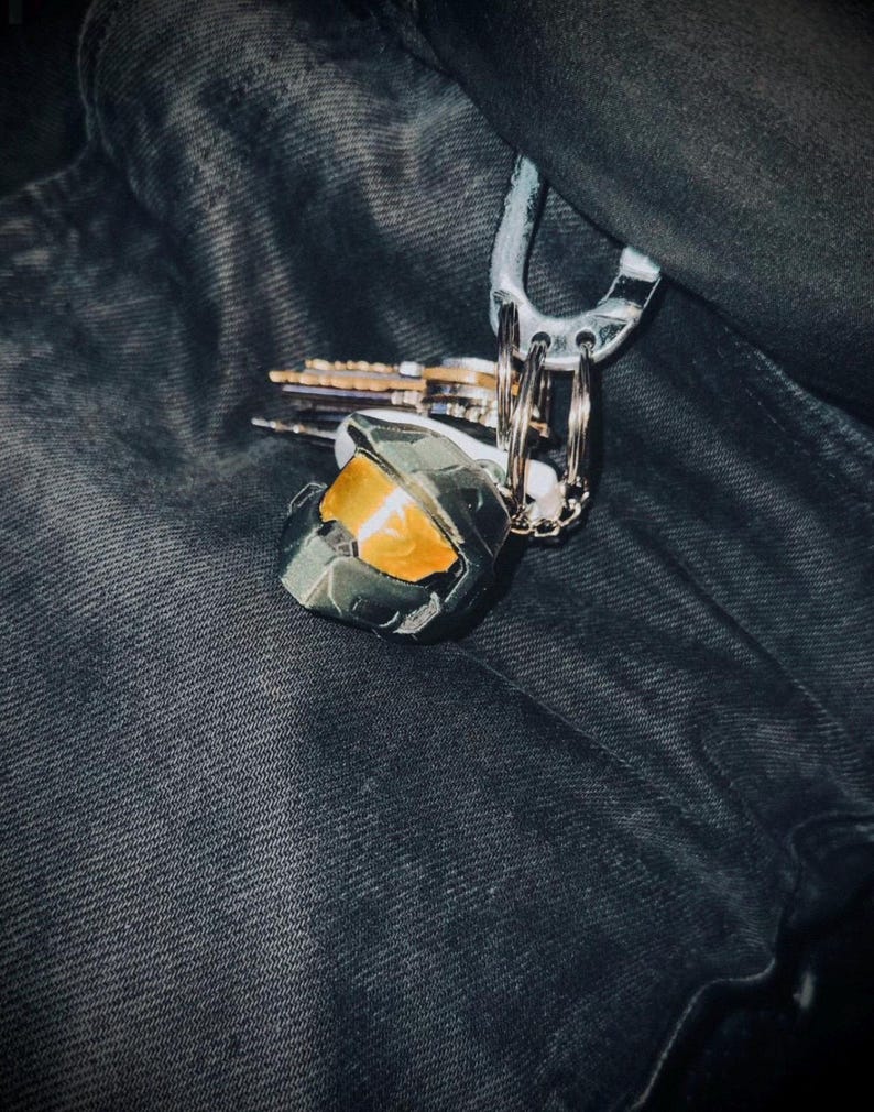 Master Helmet Chief Keychain: 3D Printed Halo-inspired Gamer Gift - Etsy