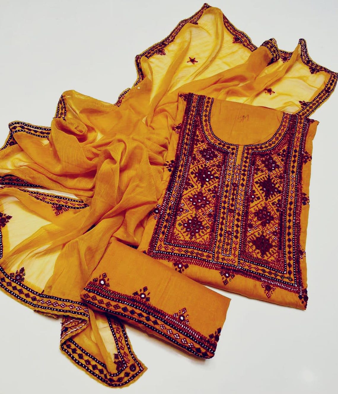 Handmade Balochi Embroidered Shirt Fabric – 3 Meter Traditional Shisha ...