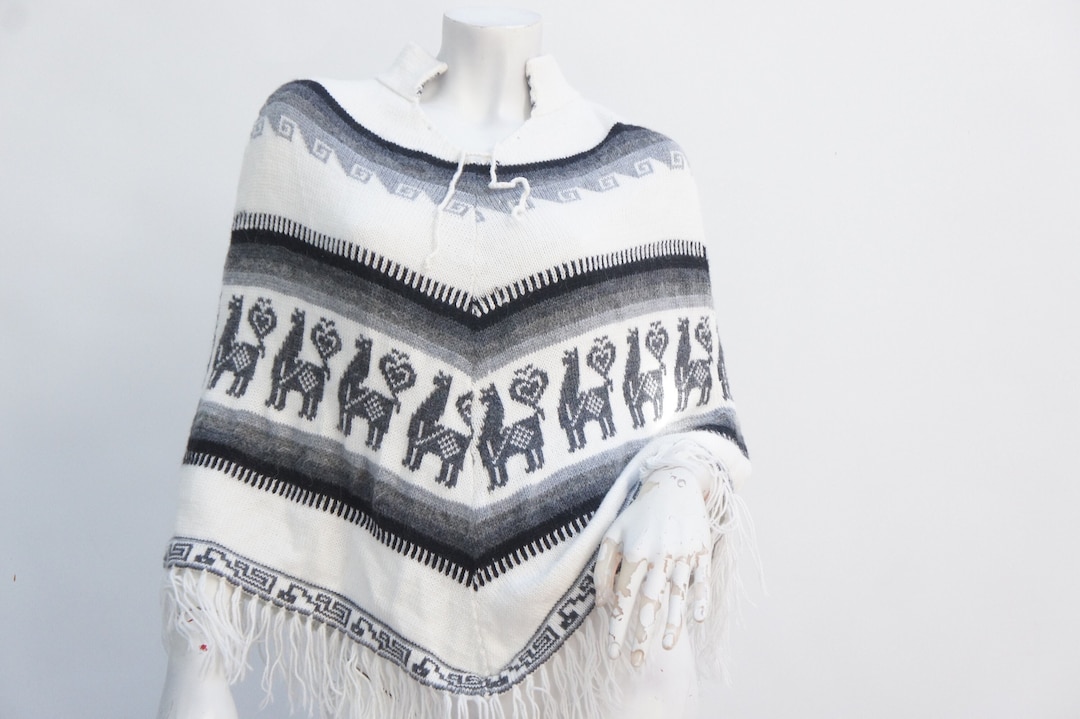 Vintage 70s Lama Alpaca Print Alpaca Blend Poncho Boho Hippie Ethnic ...
