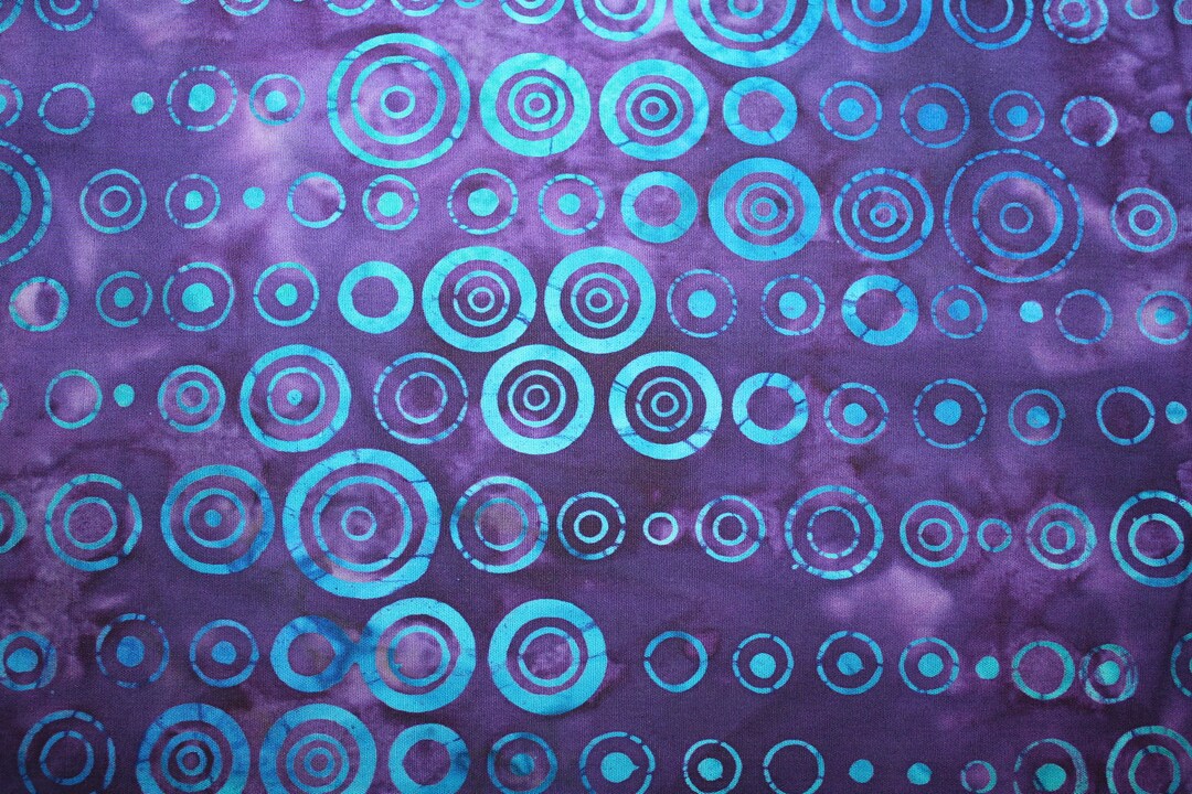 ROUND AND ROUND Beautiful Dot and Circle Batik From Robert - Etsy