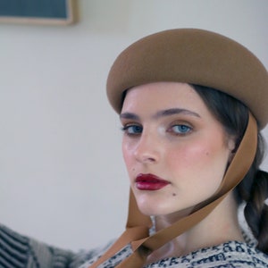 Wool Felt Button Beret With Chin Strap Ribbons Beige and Charcoal - Etsy