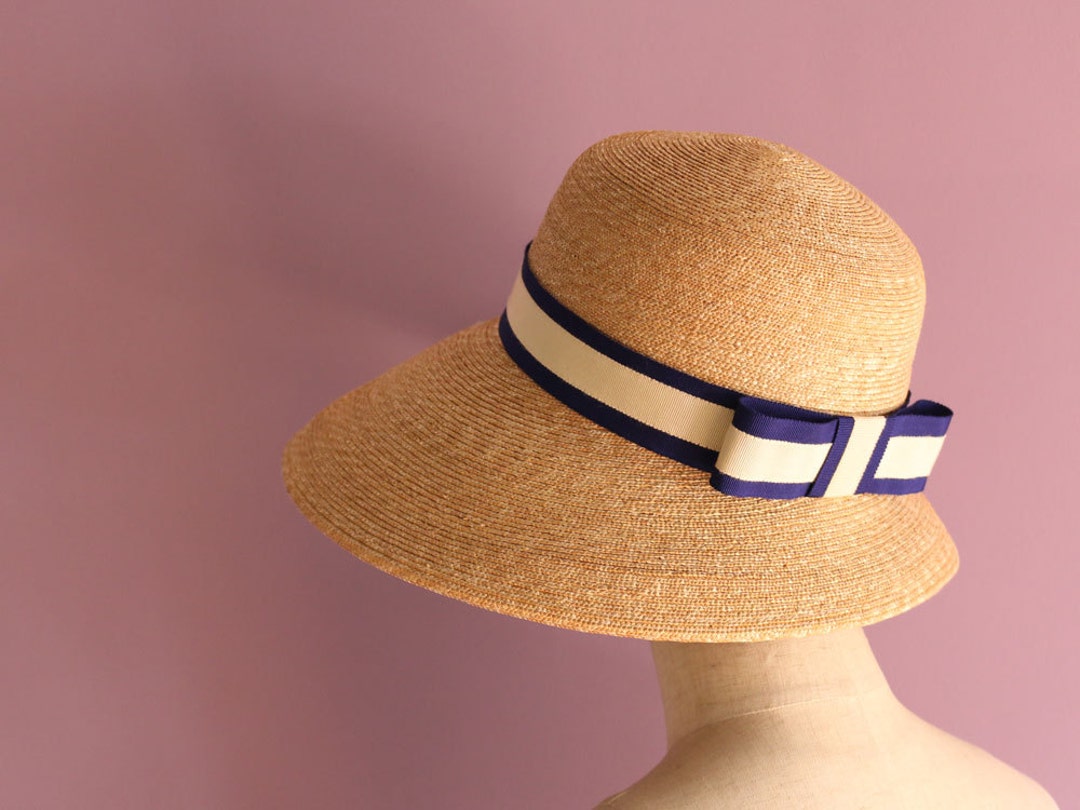 Wide-brimmed Bonnet Style Natural Straw Hat Nautical Cecil Classic ...