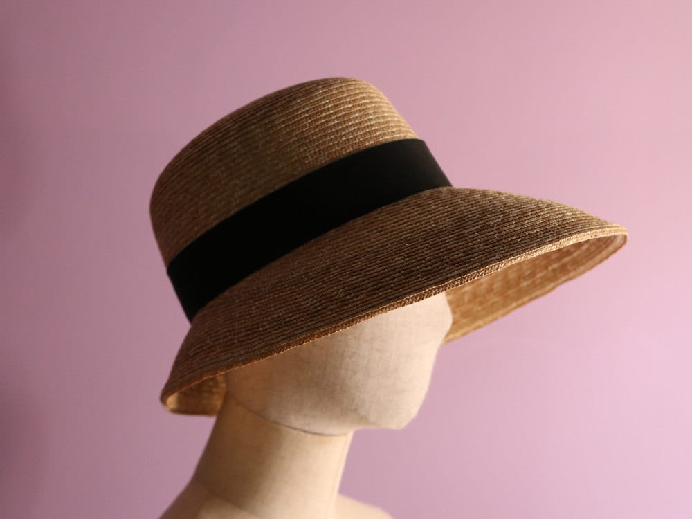 Wide-brimmed Natural Straw Hat Cecil Bonnet Style Hat - Etsy
