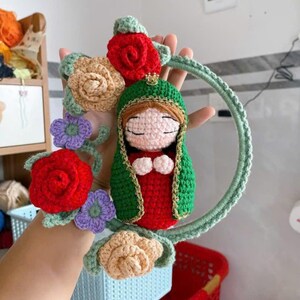 Our Lady Crochet Floral Wreath – Marian Wall Hanging, Catholic Gift - Etsy