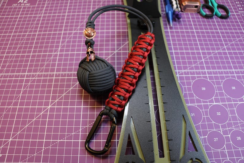 Paracord Monkey Fist Keychain With Steel Core | Tactical EDC Survival ...