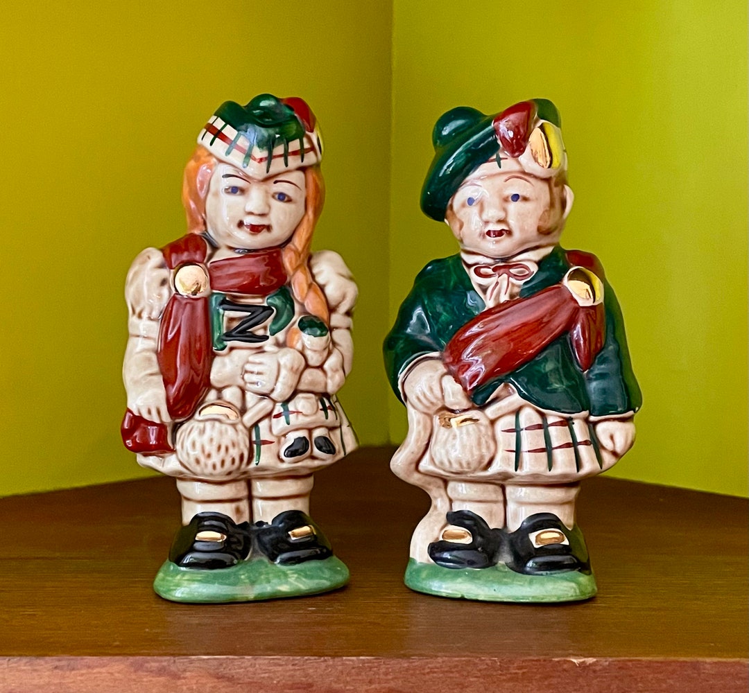 Vintage Scottish Boy and Girl in Kilts Salt and Pepper Shakers ...