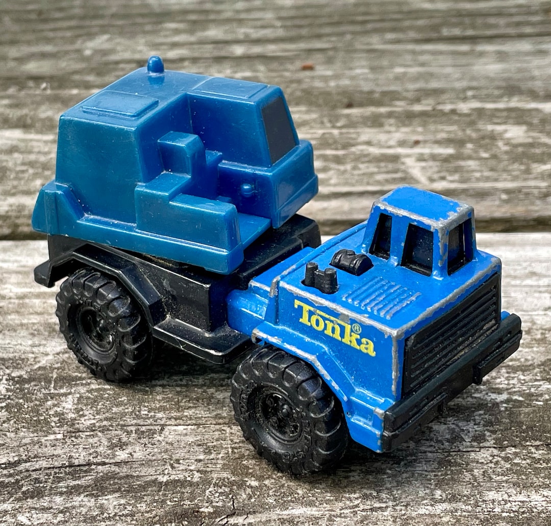 Vintage 1992 Tonka Bucket Truck Toy - Metal Diecast - Metal Toys - Toy ...