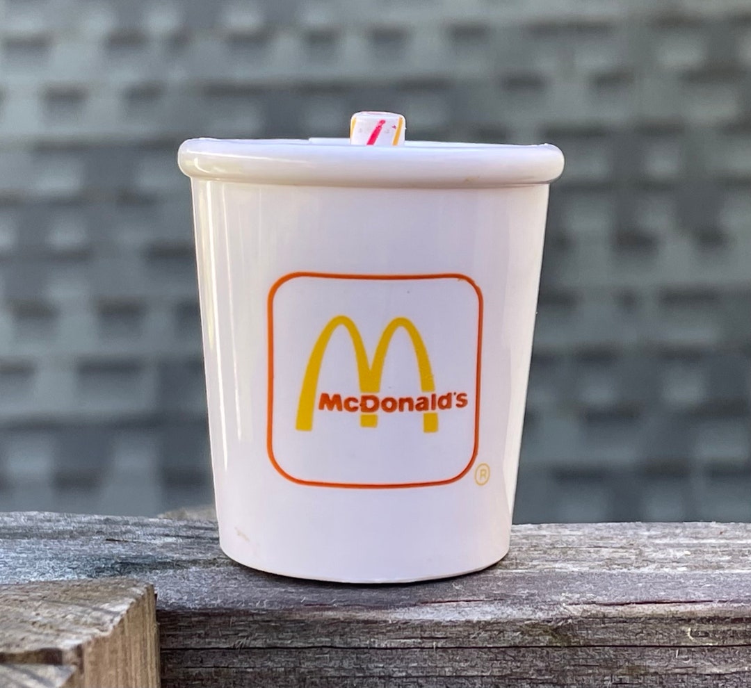 Vintage 1990 Mcdonalds tri-shake-atops Milkshake Mcdino Changeables Toy ...