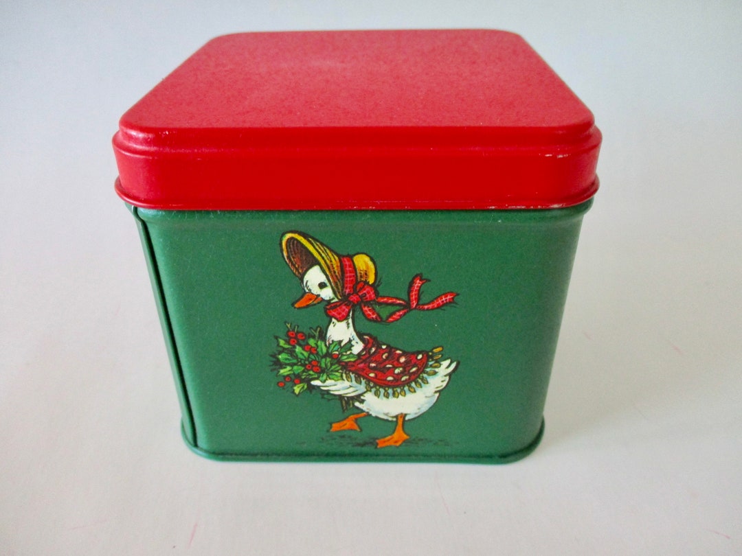 Vintage Christmas DECORATIVE TIN Ducks Carrying Gifts, Bonnet, Top Hat ...