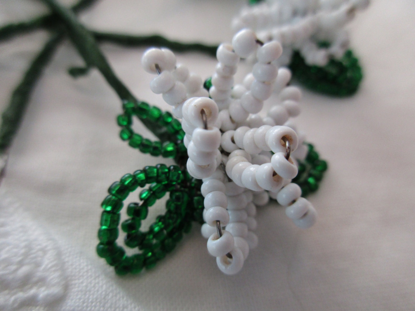 5 Stems of French Beaded White Flowers and Leaves on Wire | Etsy