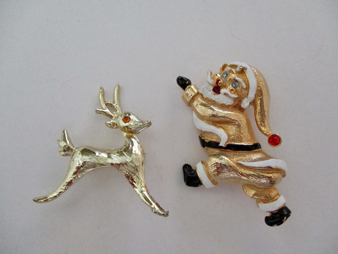Two Christmas Pins Santa, Reindeer, Gold, Santa Chasing a Deer ...