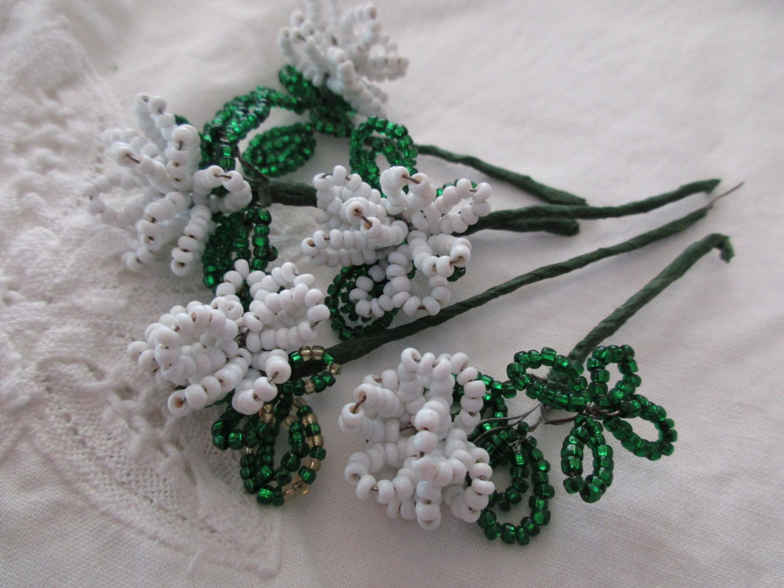 5 Stems of French Beaded White Flowers and Leaves on Wire | Etsy