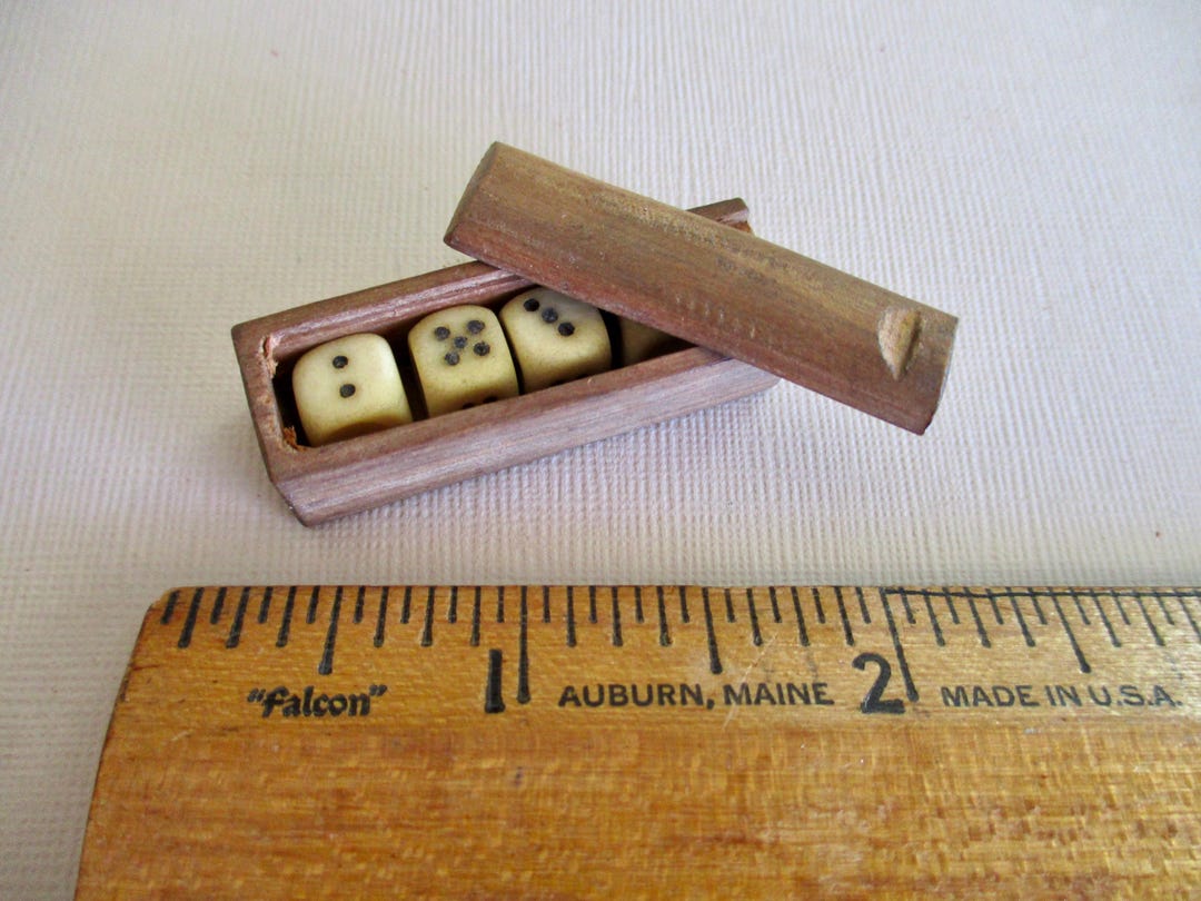 Antique 1920s Miniature Mah Jongg Bone Dice in a Bamboo Box - Set of 4 ...