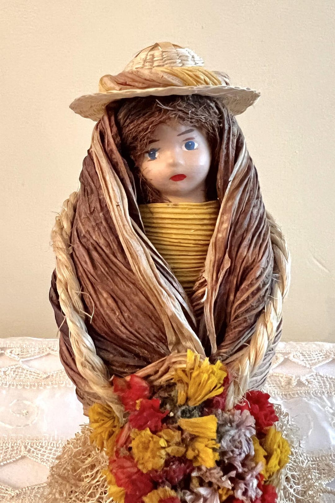 Vintage Corn Husk Girl Figurine With Dried Flowers / 8" Tall - Etsy