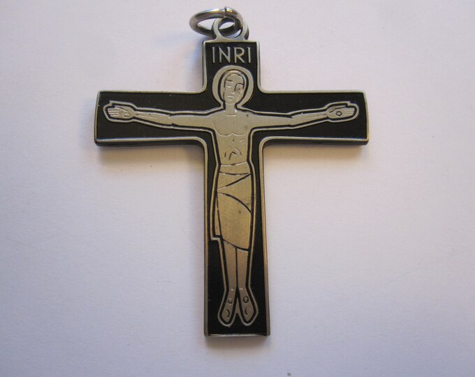 Vintage ANTAYA Cross Pendant - Christ is Counting on You - Etsy