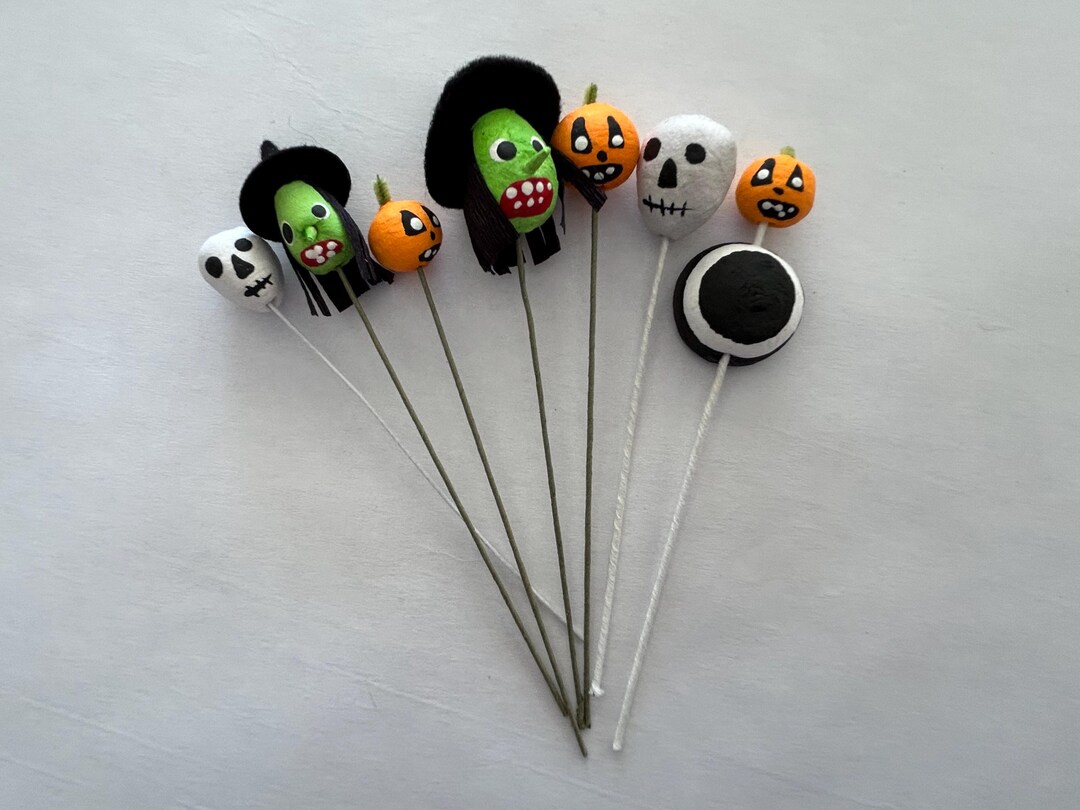 7 Handmade Halloween Head Picks - Hand Painted Spun Cotton Witches ...