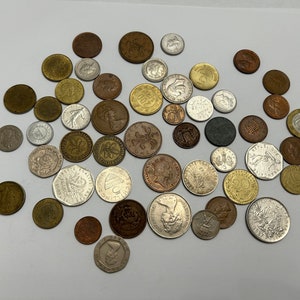 50 Vintage Foreign Coins Vintage Coins for Collecting or Crafting X50A ...