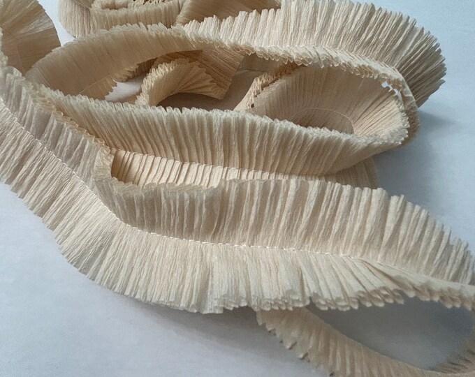 4.25 Yards Ruffled Crepe Paper - Cream - Crepe Ruffle Festooning for ...