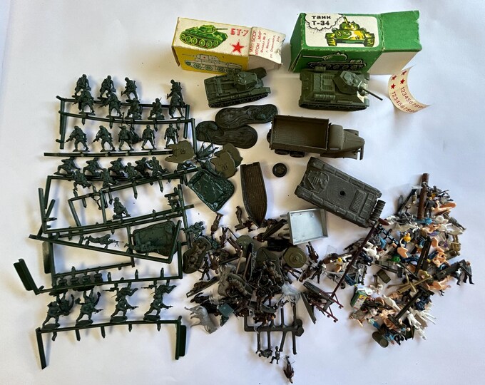 Vintage Military and Model Miniatures - Approx 7/8 to 1 Inch Figures ...