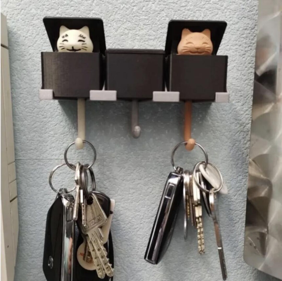 Keep Your Keys Safe & Cute! Cat Key Hooks, Set of 3 With Wall Mount ...