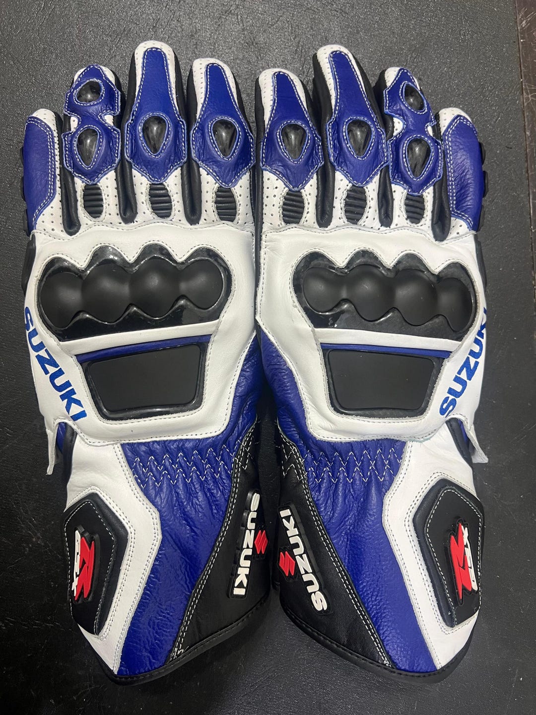 New Leather Motorbike Racing Gloves | Custom Leather Motorbike Gloves ...