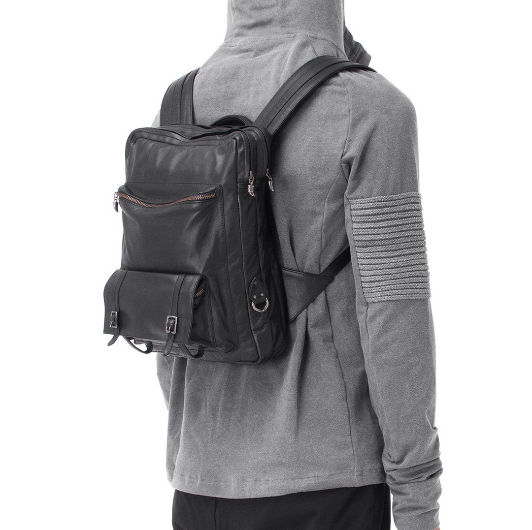 Leather Laptop Backpack: TRIPLE CLAW BACKPACK by Jan Hilmer - Etsy