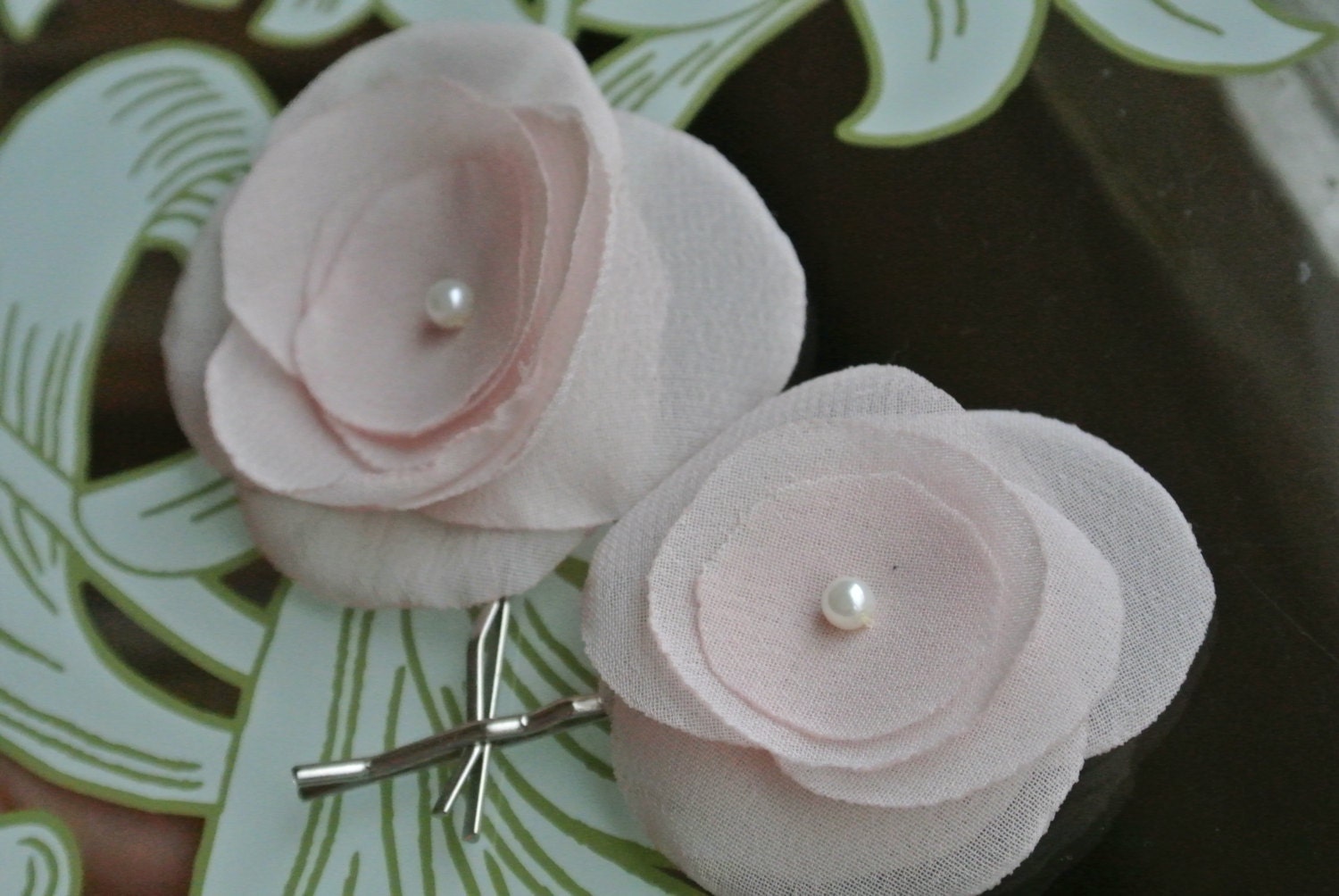 Sarah-light Peachy Pink Chiffon Flower With Pearl Centers Set of Bobby ...