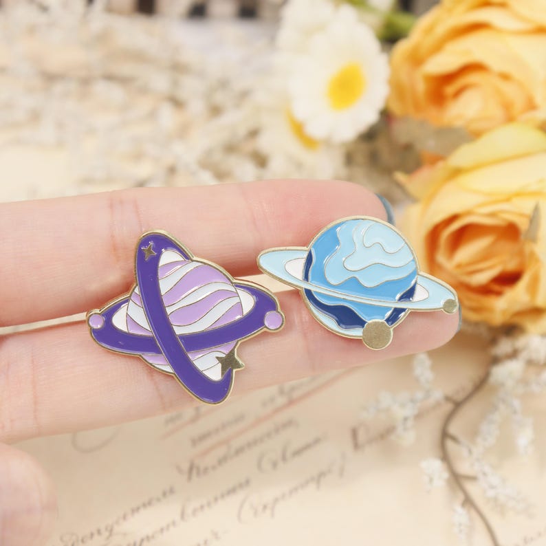 Cute Space Planet Enamel Pin Set,star Sky Galaxy Collection Brooch ...