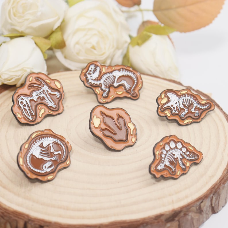 Dinosaur Skeleton Fossil Skull Pin Set,dinosaur Enamel Pin Badge,t-rex ...
