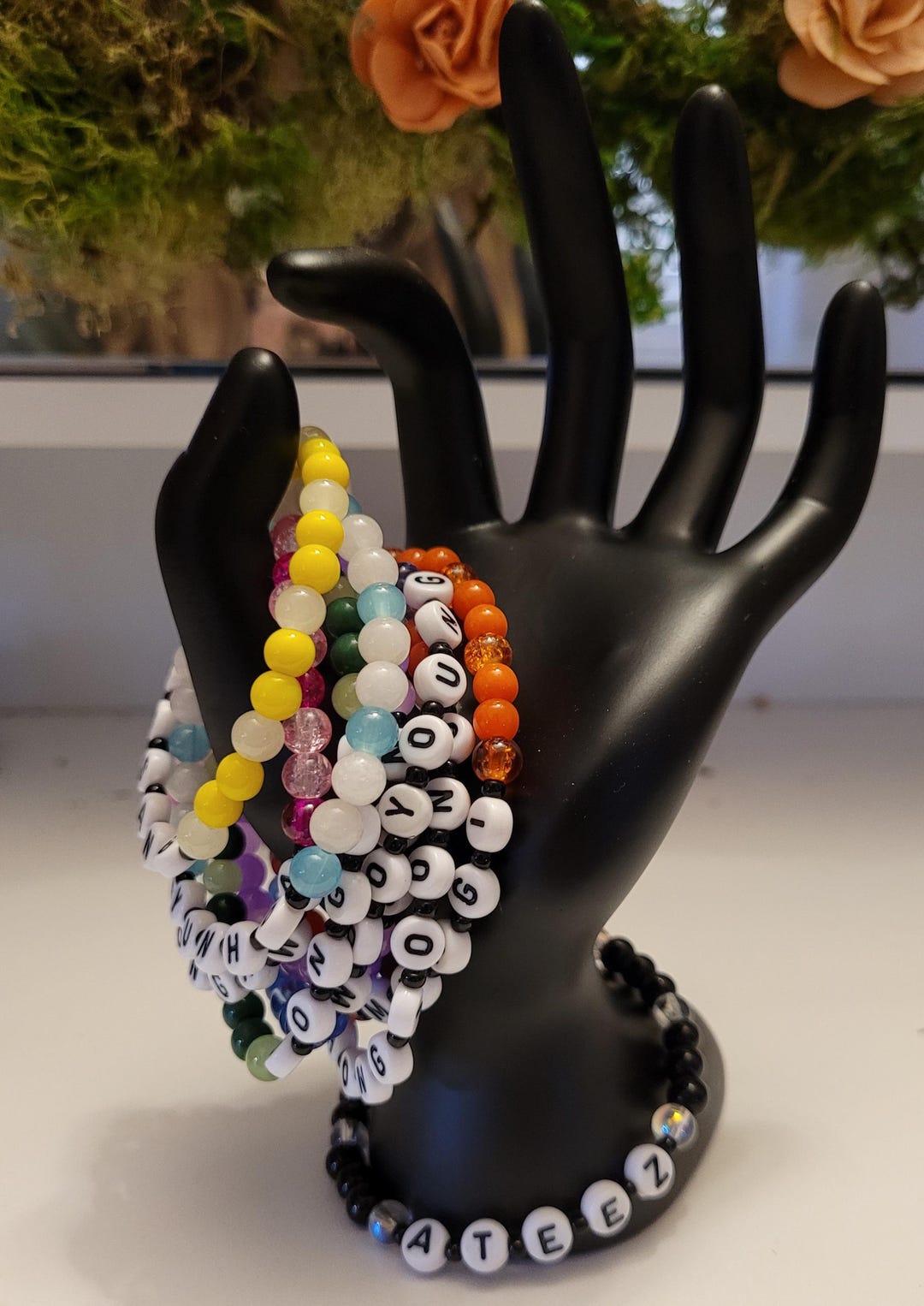 9pc ATEEZ Member Names/ateez Freebies/glass Bead Bracelet Set/atiny ...