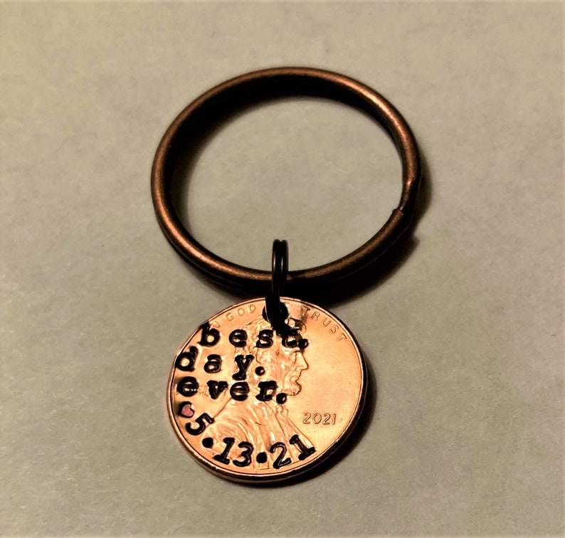 Best Day Ever Keychain: One 1 Year Anniversary, 1st Anniversary, Hand ...